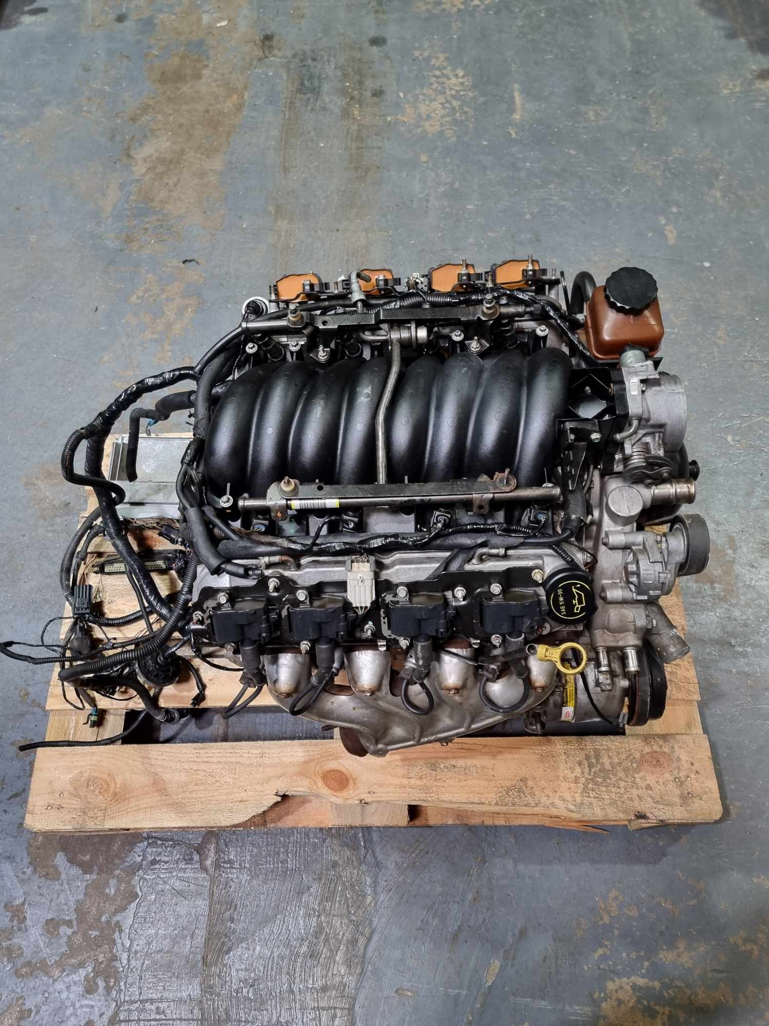 CHEVY 5.7L LS1 ALUMINIUM V8 COMPLETE ENGINE SWAP | Thunderrollingwheels